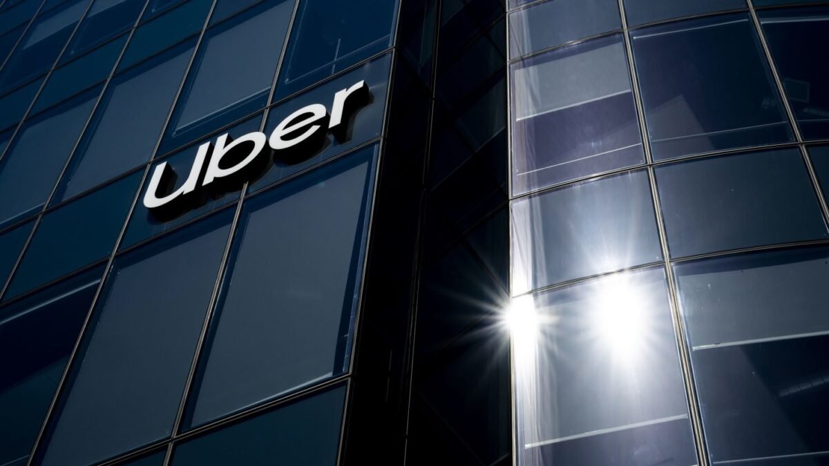 How to Sign Up as a Cab Driver in Uber - Millionaire Garage