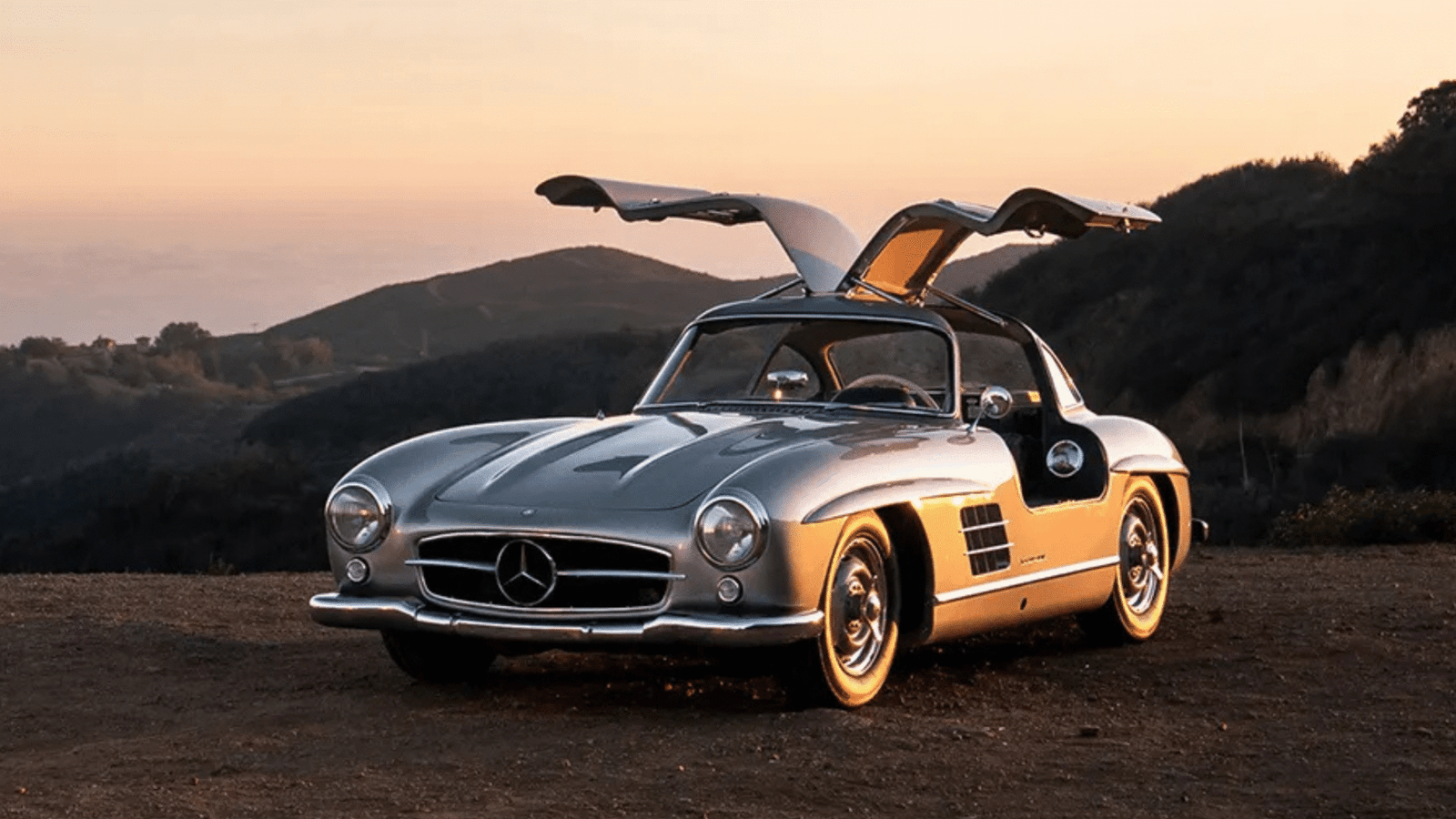 Inside the Stunning Fernando Alonso Car Collection: Supercars, F1 ...